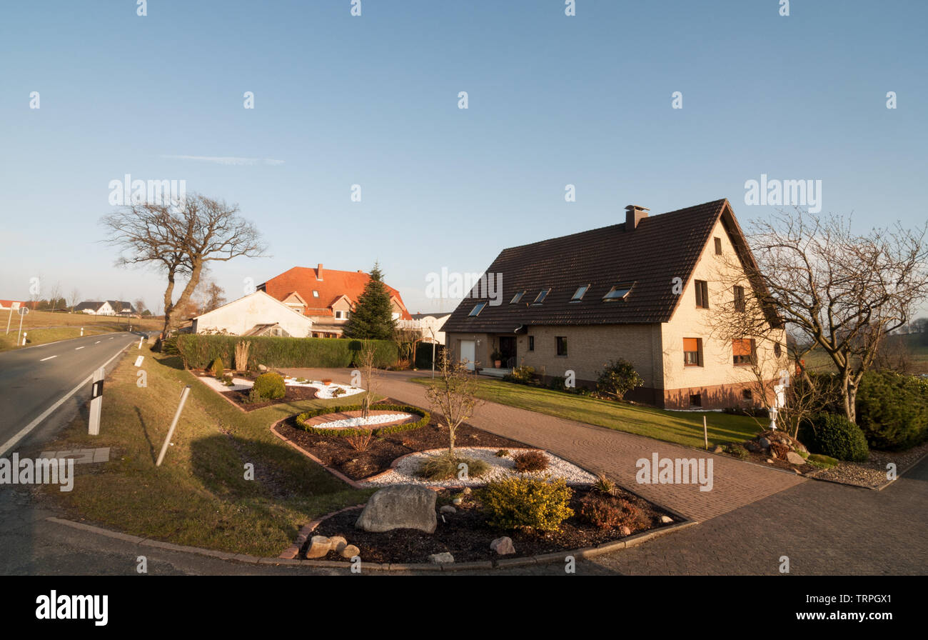 German cottage hi-res stock photography and images - Alamy
