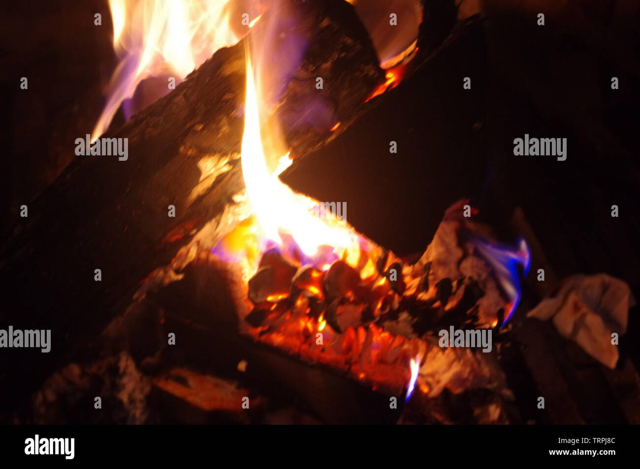 Fireplace Open Fire High Resolution Stock Photography and Images - Alamy