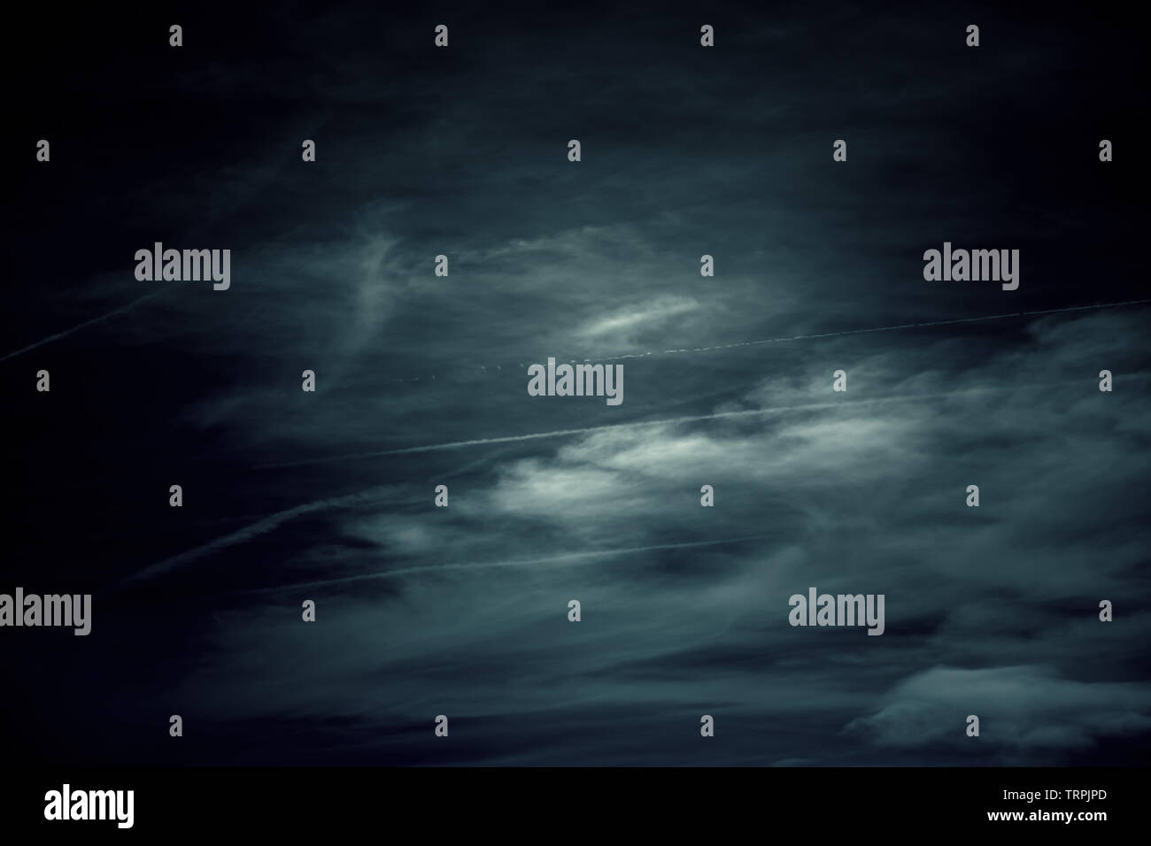 Stars fly sky high hi-res stock photography and images - Alamy