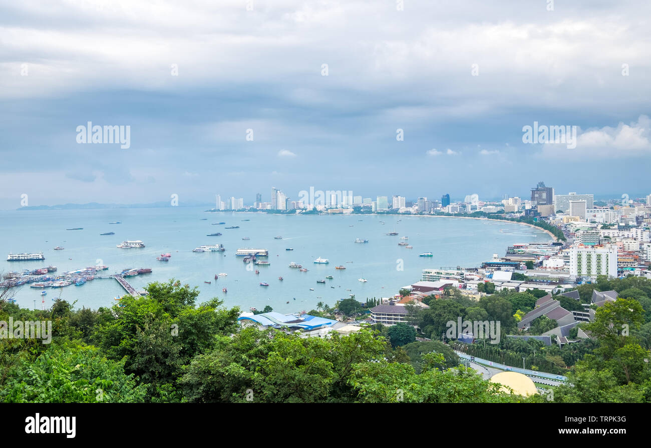 Scenic landmark pattaya bay port and city Stock Photo - Alamy