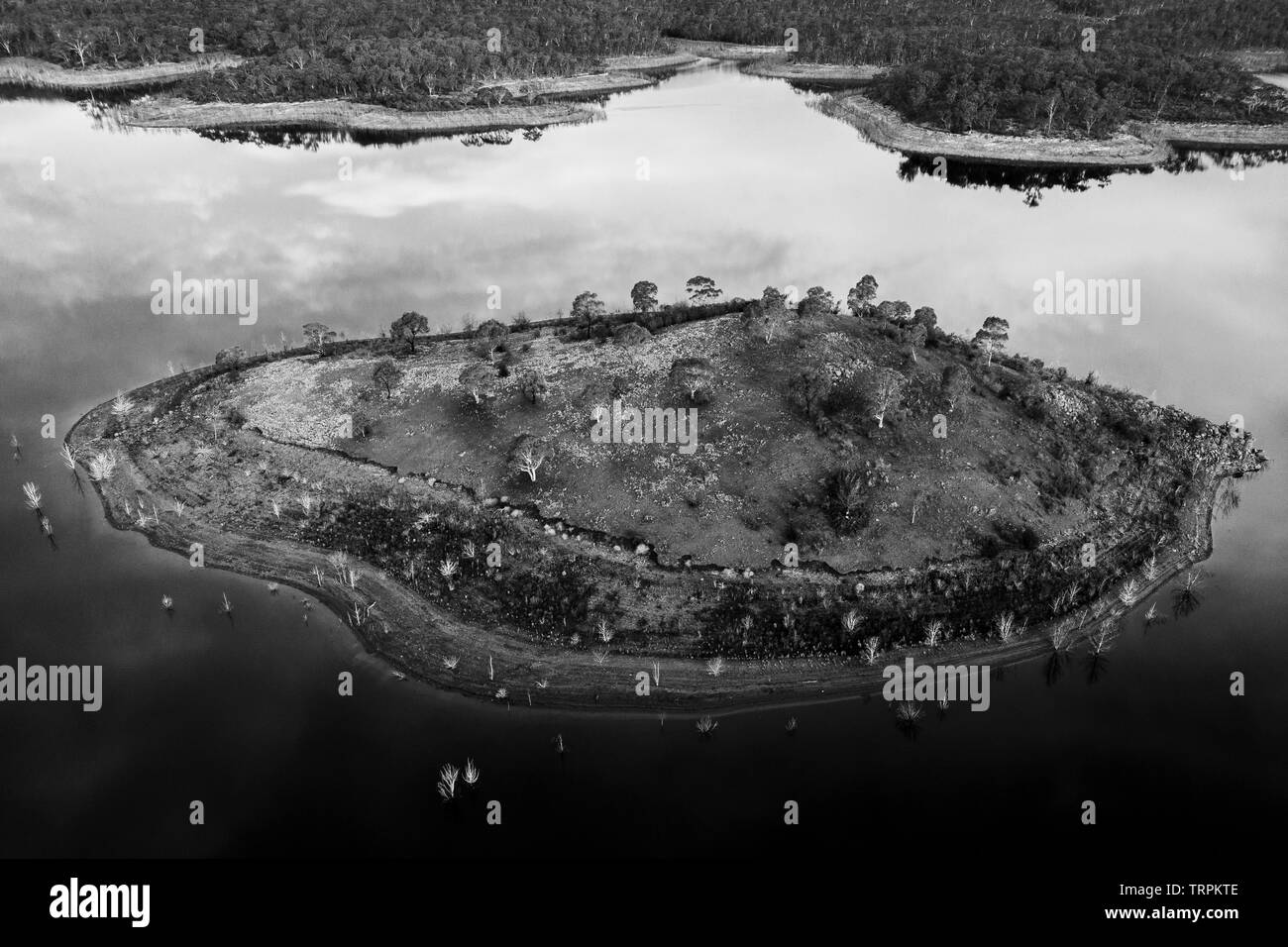 Googong dam hi-res stock photography and images - Alamy