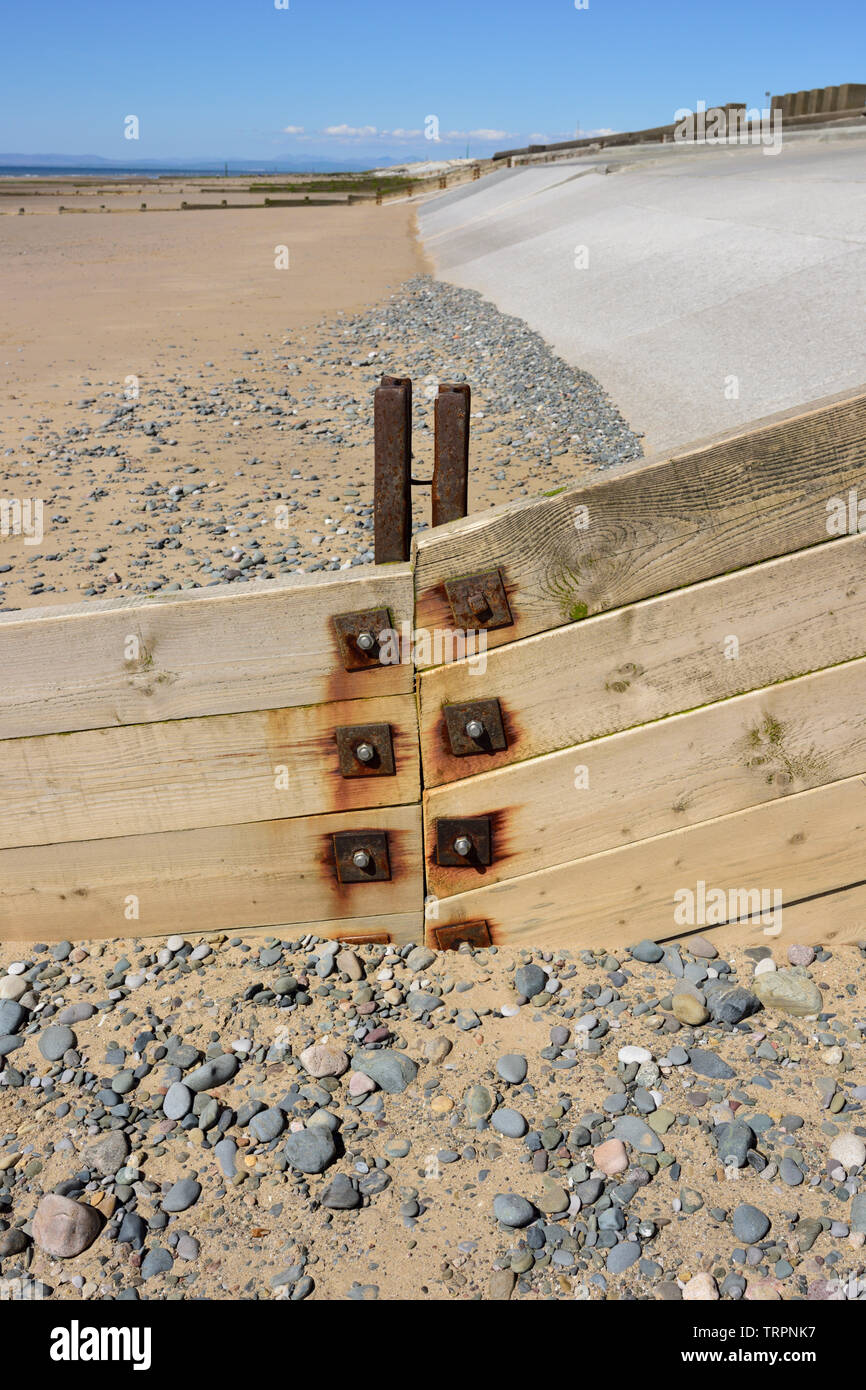 Steel in marine environment hi-res stock photography and images - Alamy