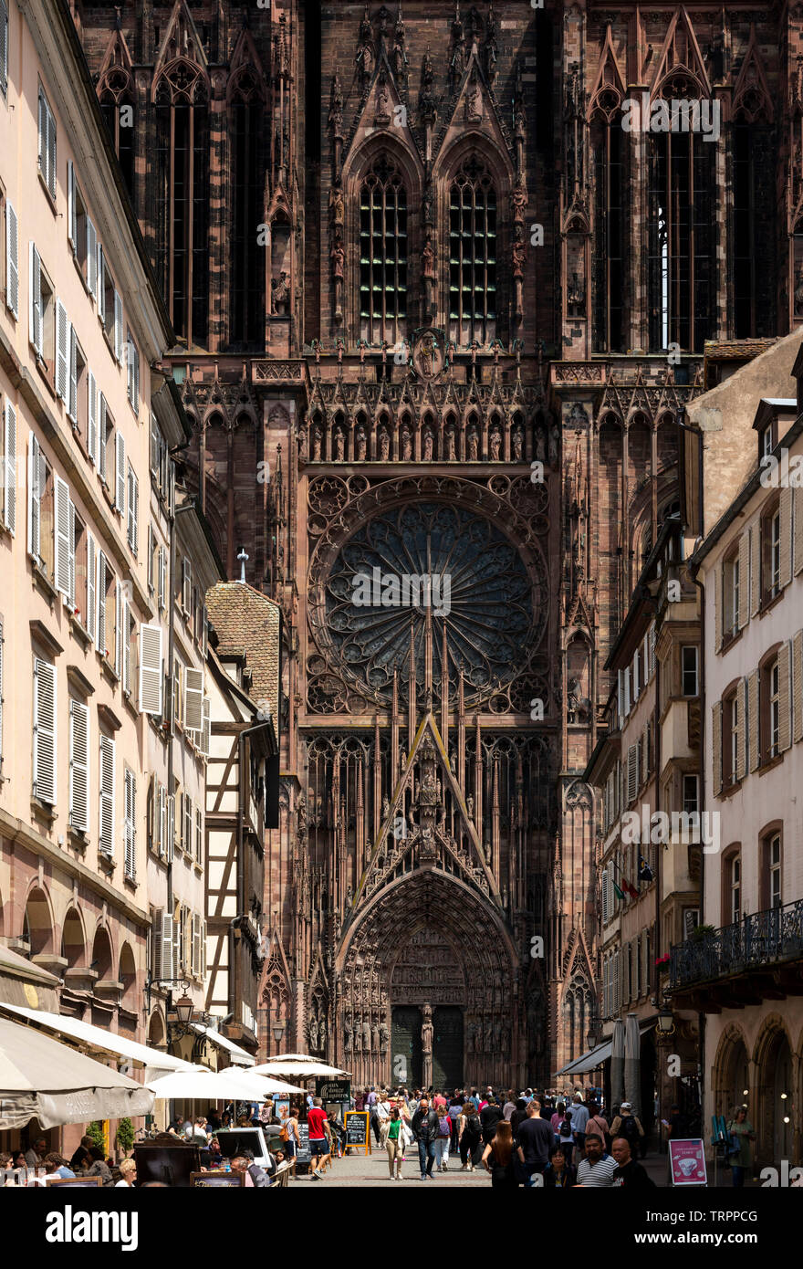 Straßburger Münster, Cathédrale Notre-Dame de Strasbourg, Blick durch ...