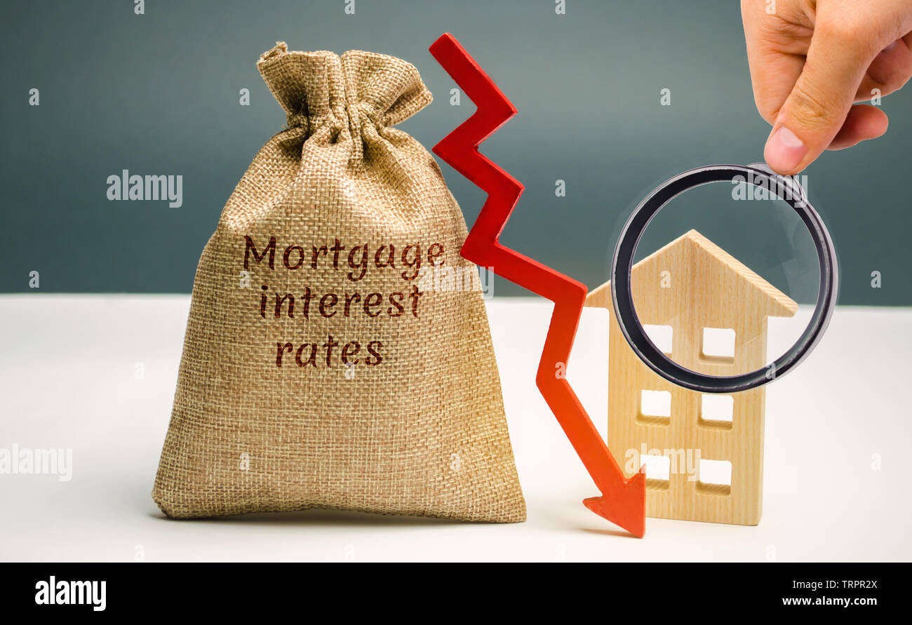 Reduce payments hi-res stock photography and images - Alamy