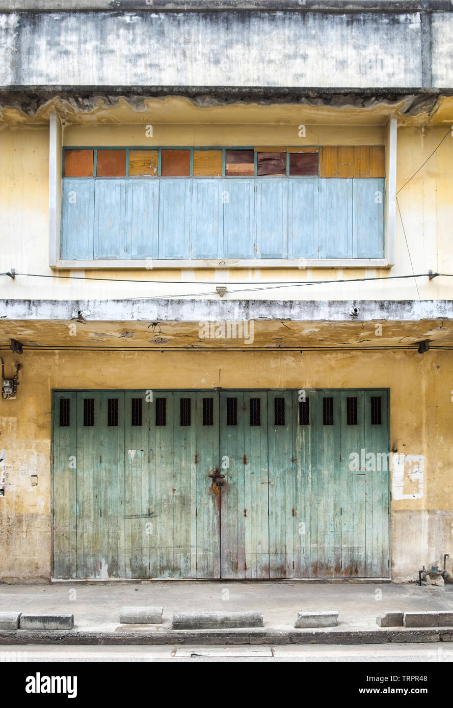 Antique building design hi-res stock photography and images - Alamy
