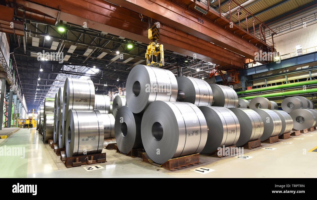 industrial plant for the production of sheet metal in a steel mill ...