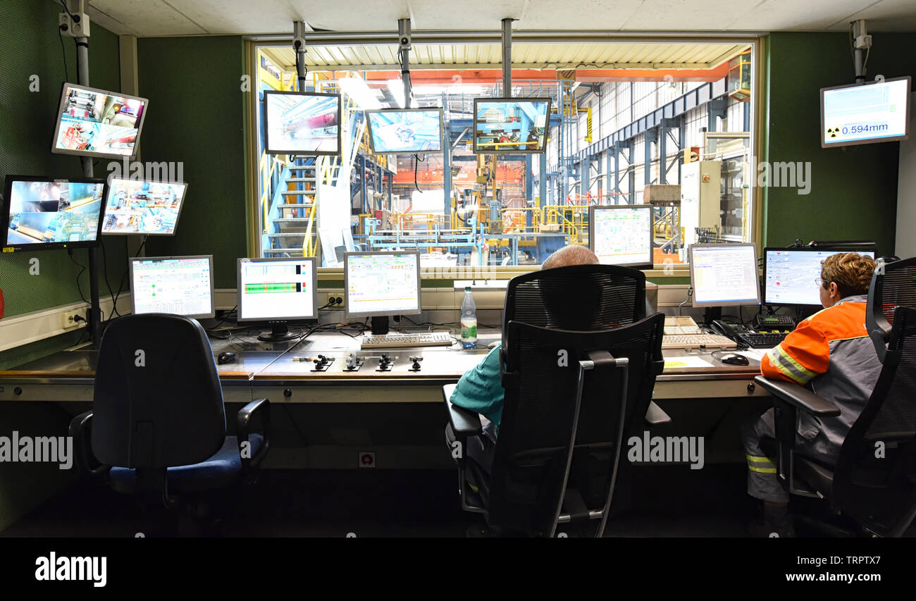 control center in a steel mill - production and technology in an ...