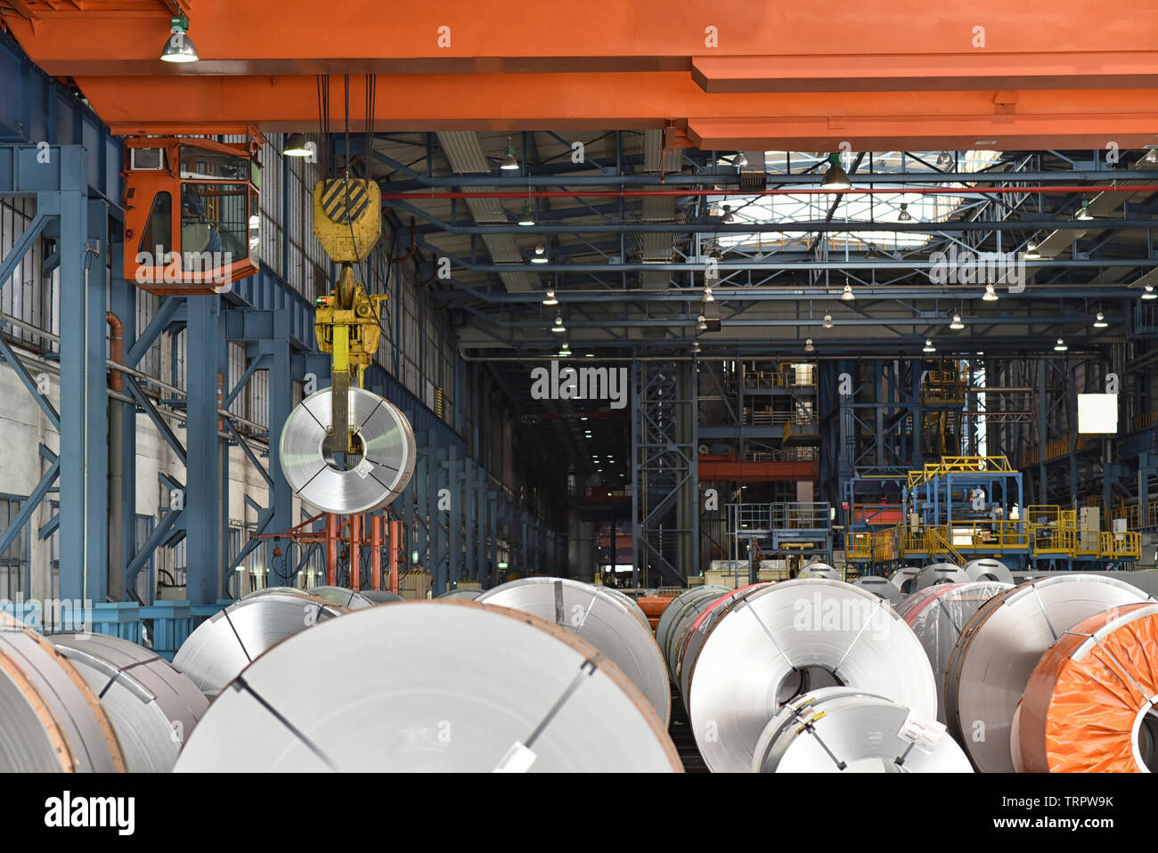 industrial plant for the production of sheet metal in a steel mill ...