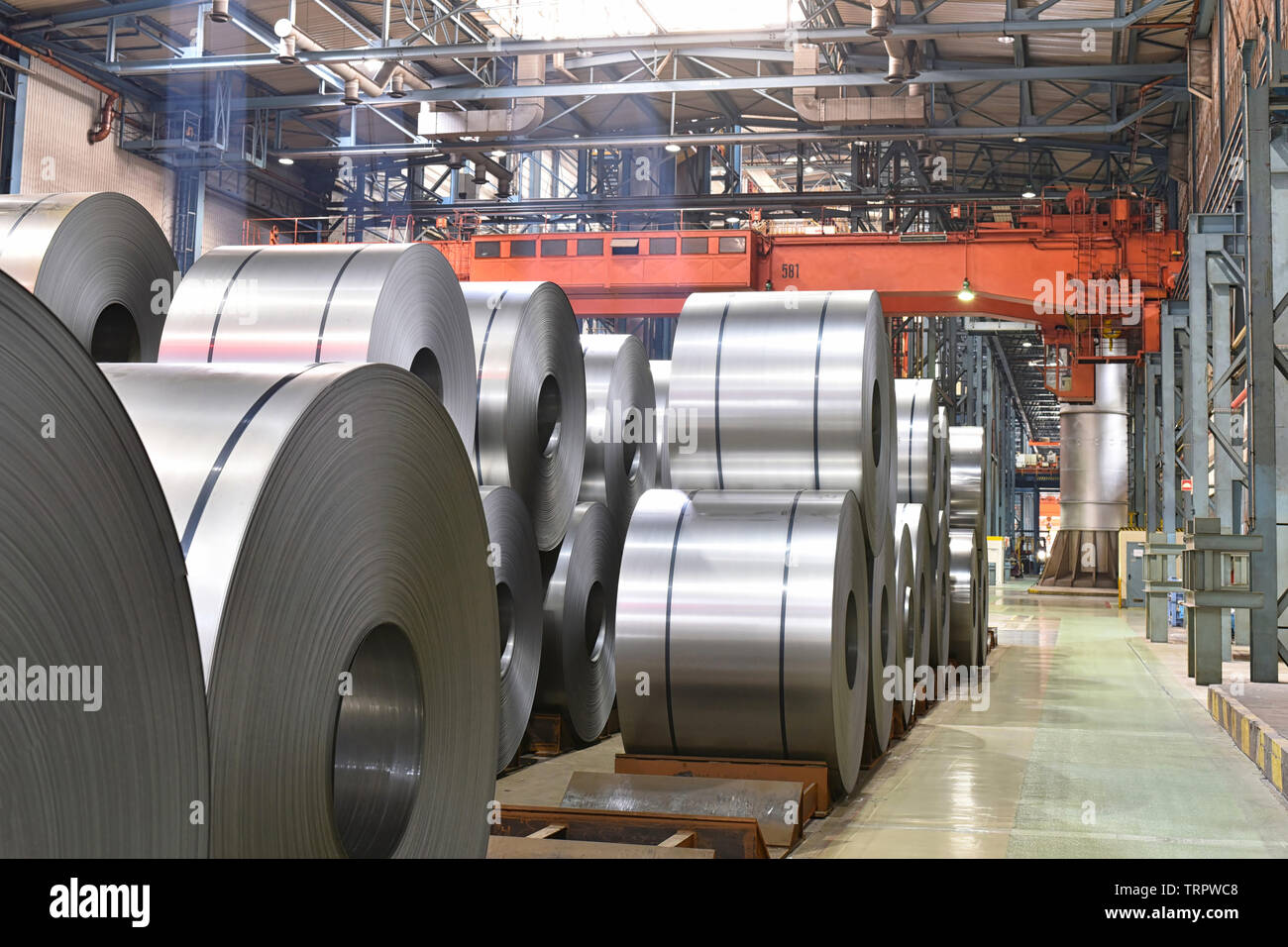 industrial plant for the production of sheet metal in a steel mill ...