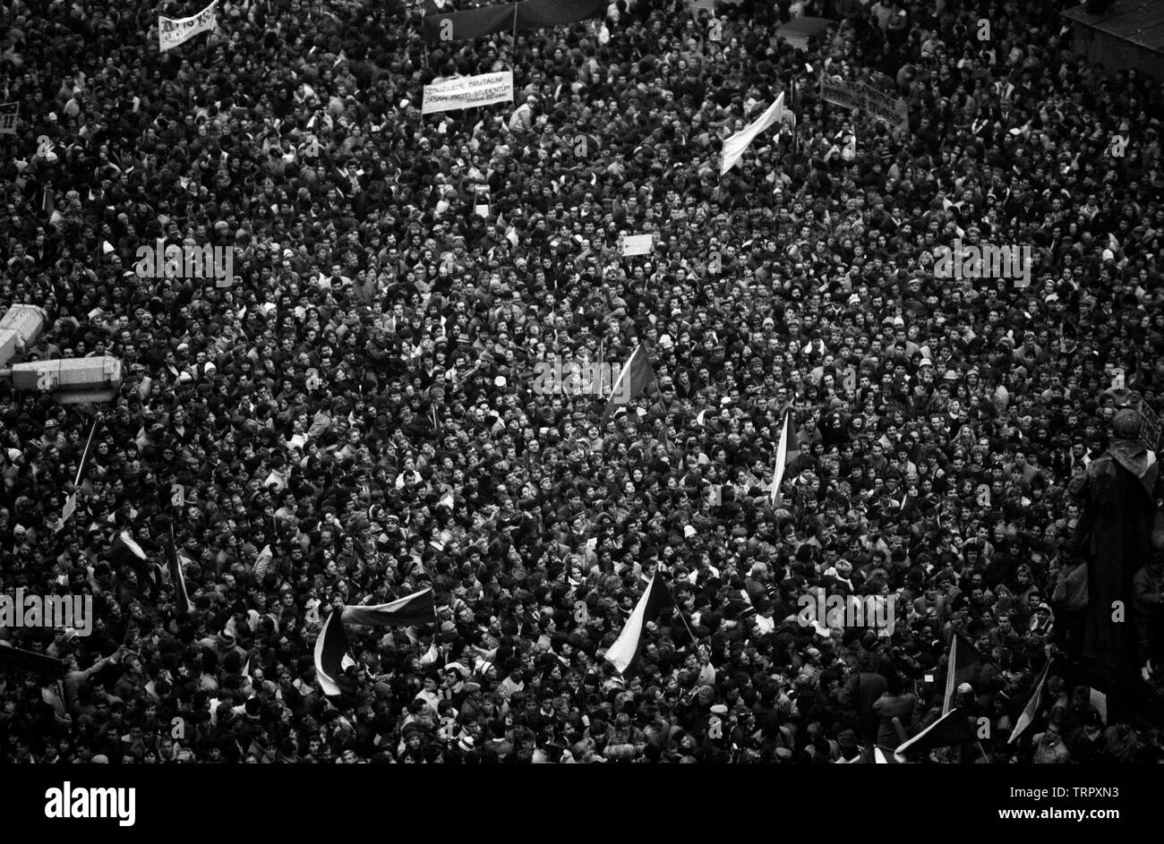 Wenceslas square 1989 Black and White Stock Photos & Images - Alamy