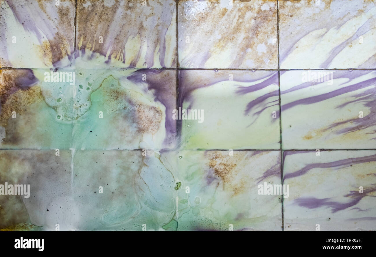 Cleaning chemical liquid of limestone and stain dirty in tub bathroom ...