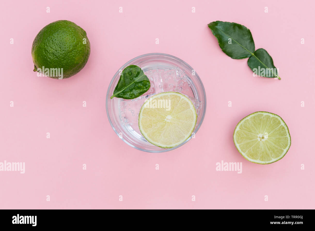 Pink gin cocktail hi-res stock photography and images - Alamy