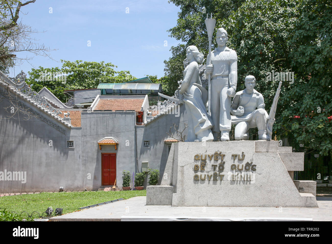 Martyrs monument hanoi vietnam hi-res stock photography and images - Alamy