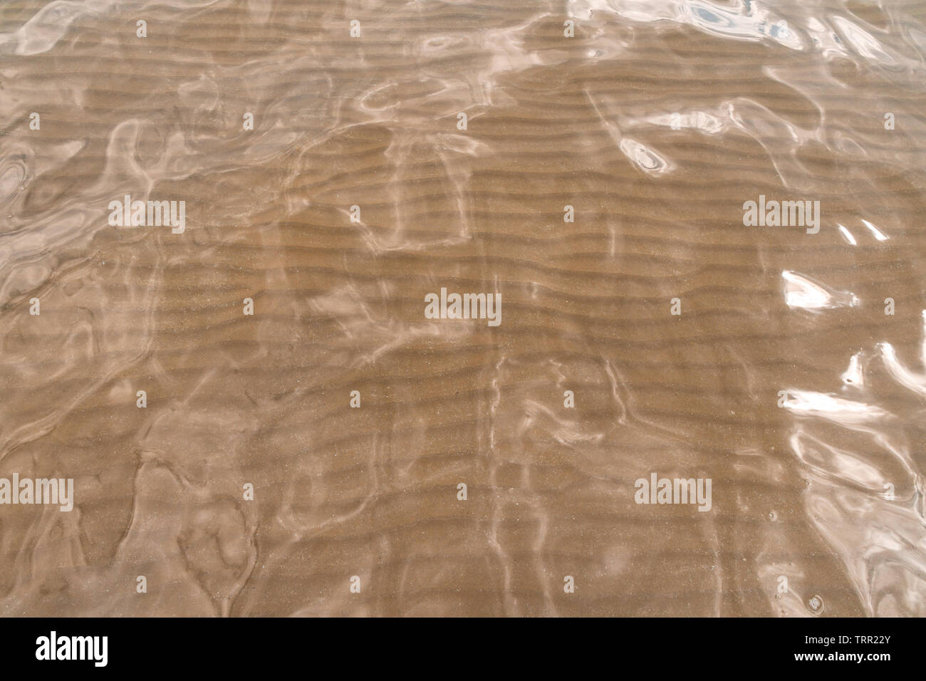 Smooth water surface hi-res stock photography and images - Alamy