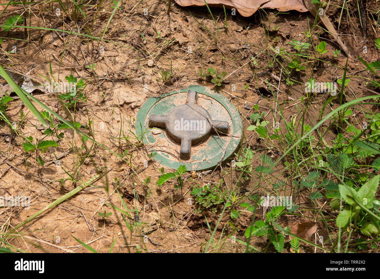 Mine landmine hi-res stock photography and images - Alamy