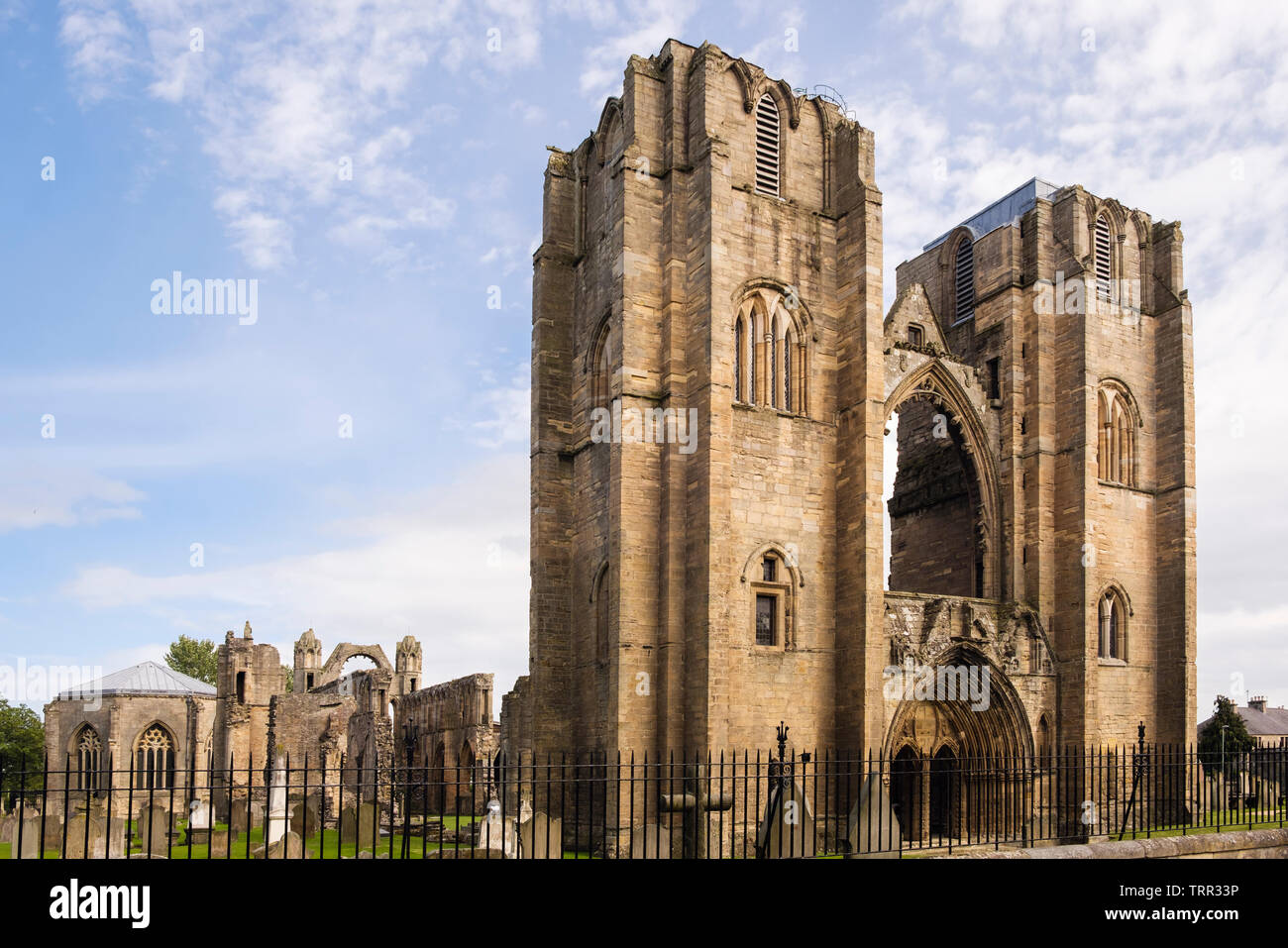Elgin cathedral ruins hi-res stock photography and images - Alamy