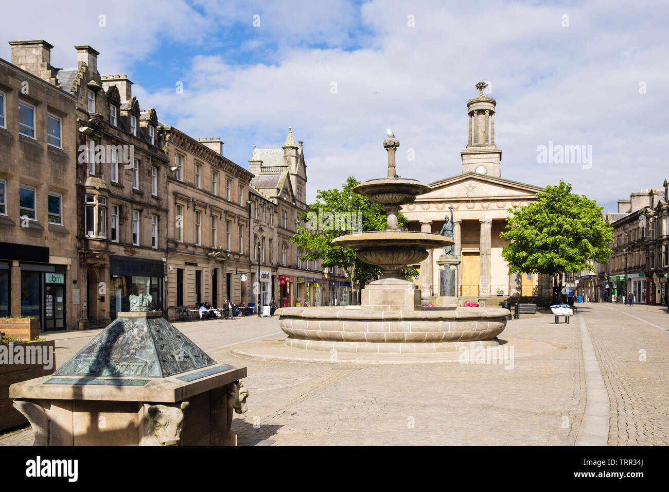 Pedestrianised high street elgin hi-res stock photography and images ...