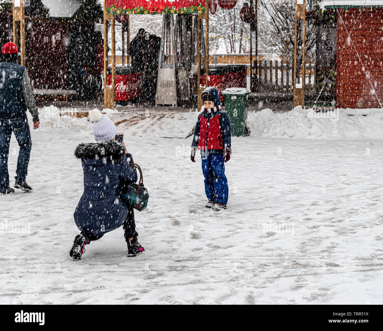 Chiled hi-res stock photography and images - Alamy