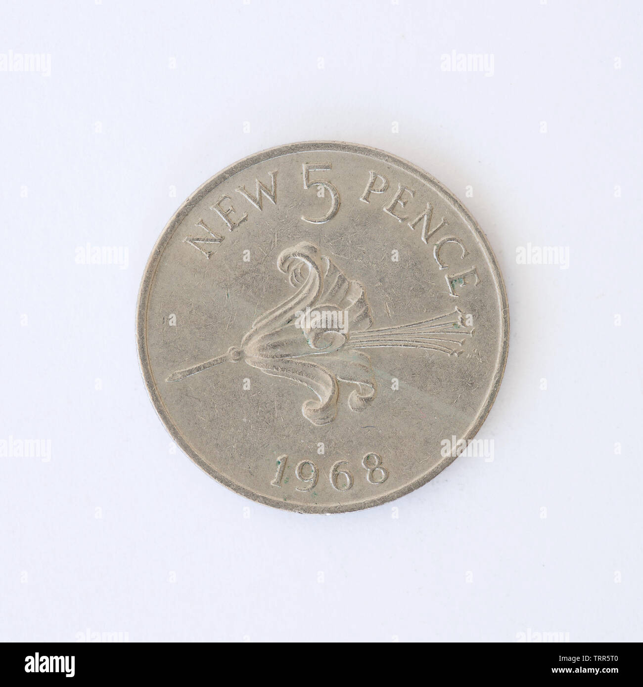 Elizabeth ii coin 1968 hi-res stock photography and images - Alamy