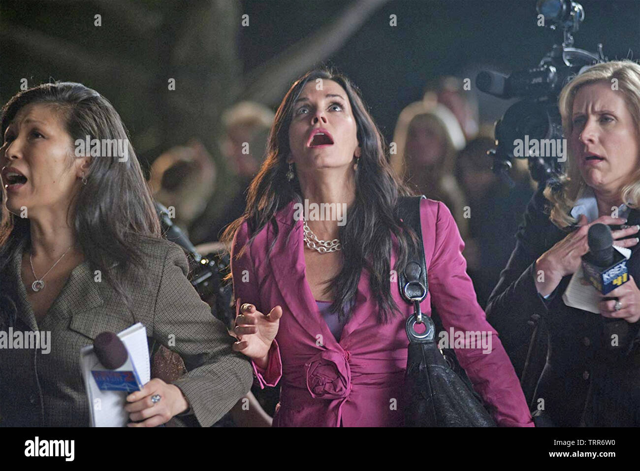 SCREAM 4 - 2011 Dimension Films production with Courtney Cox Stock ...