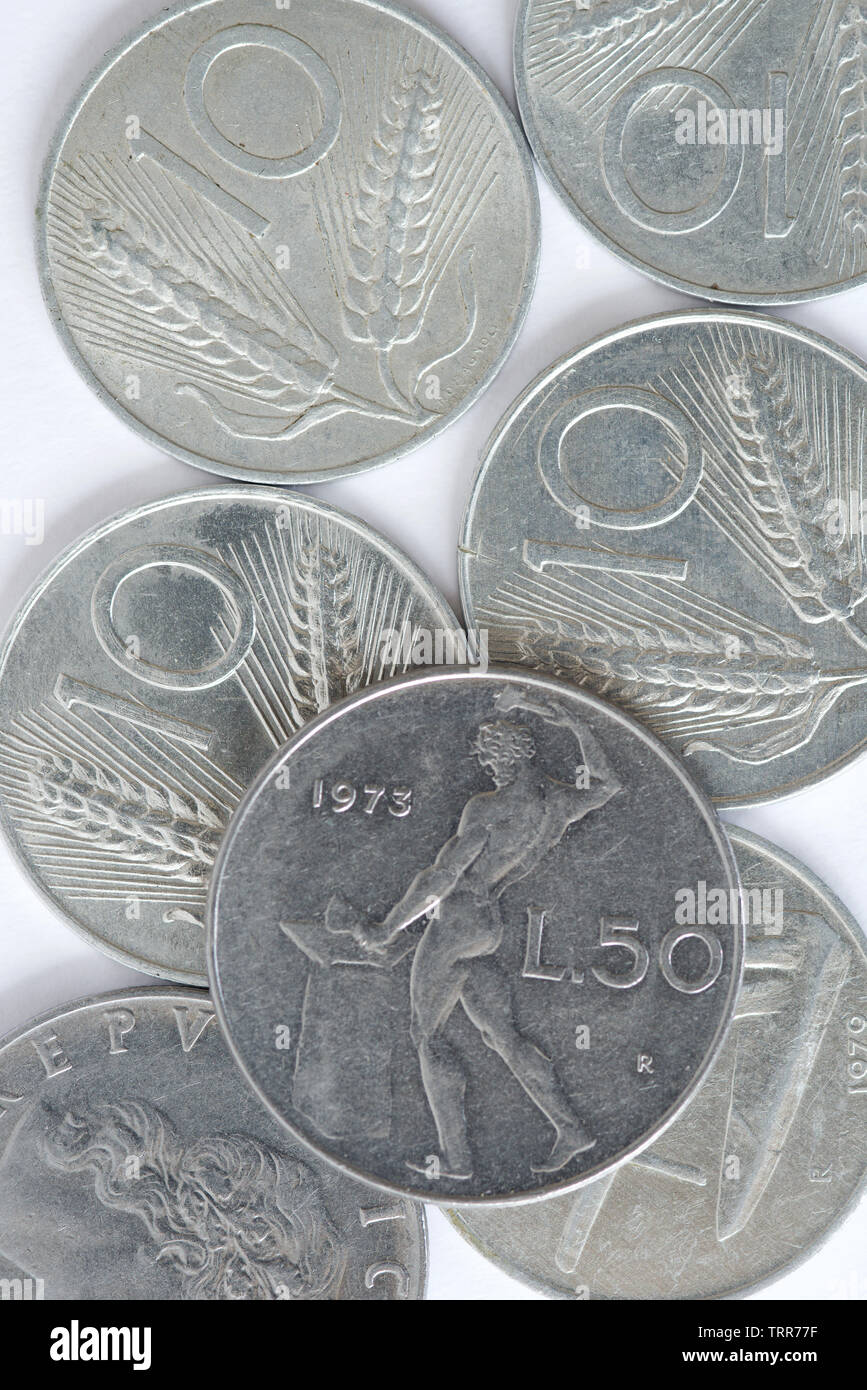 Italian coins hi-res stock photography and images - Alamy
