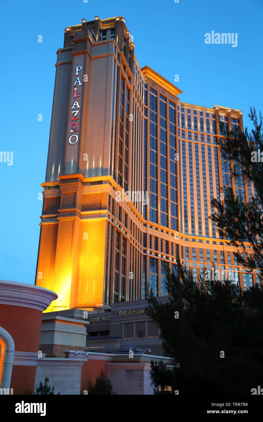 Palazzo Hotel Hi Res Stock Photography And Images Alamy