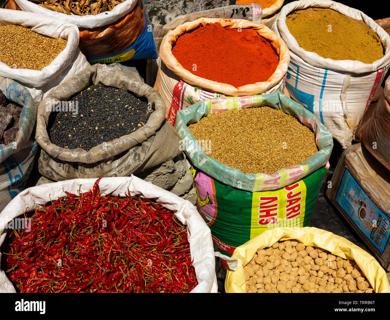 Almora market hi-res stock photography and images - Alamy