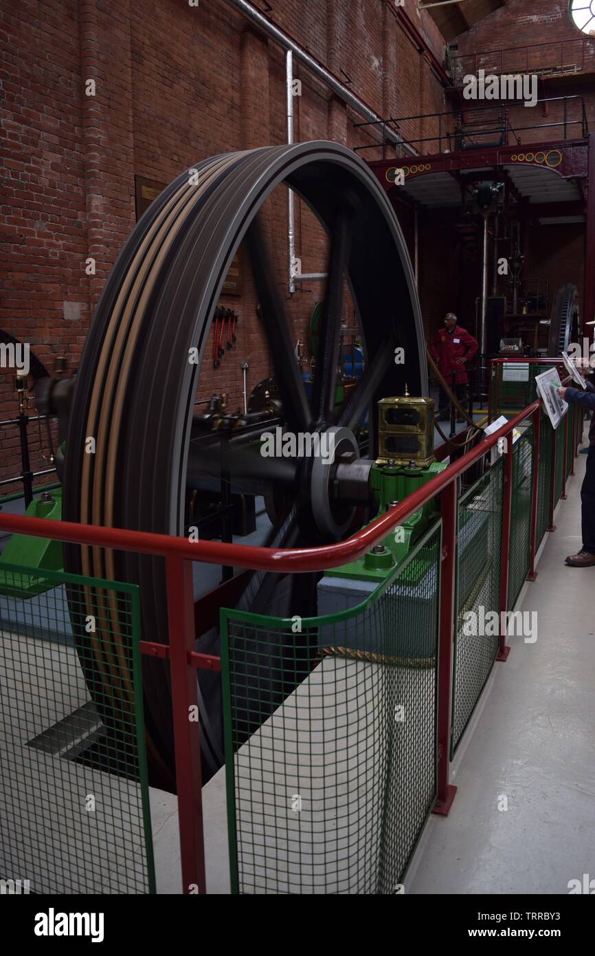 Steam engine tools hi-res stock photography and images - Alamy