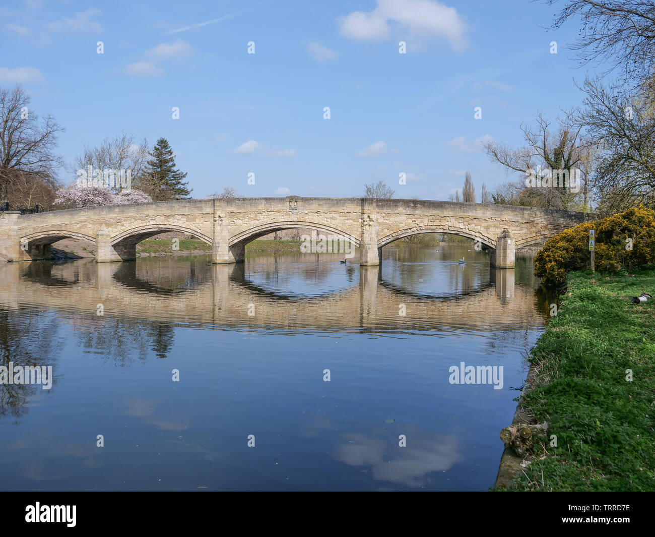 Bridge at Abbey Park Leicester Stock Photo - Alamy