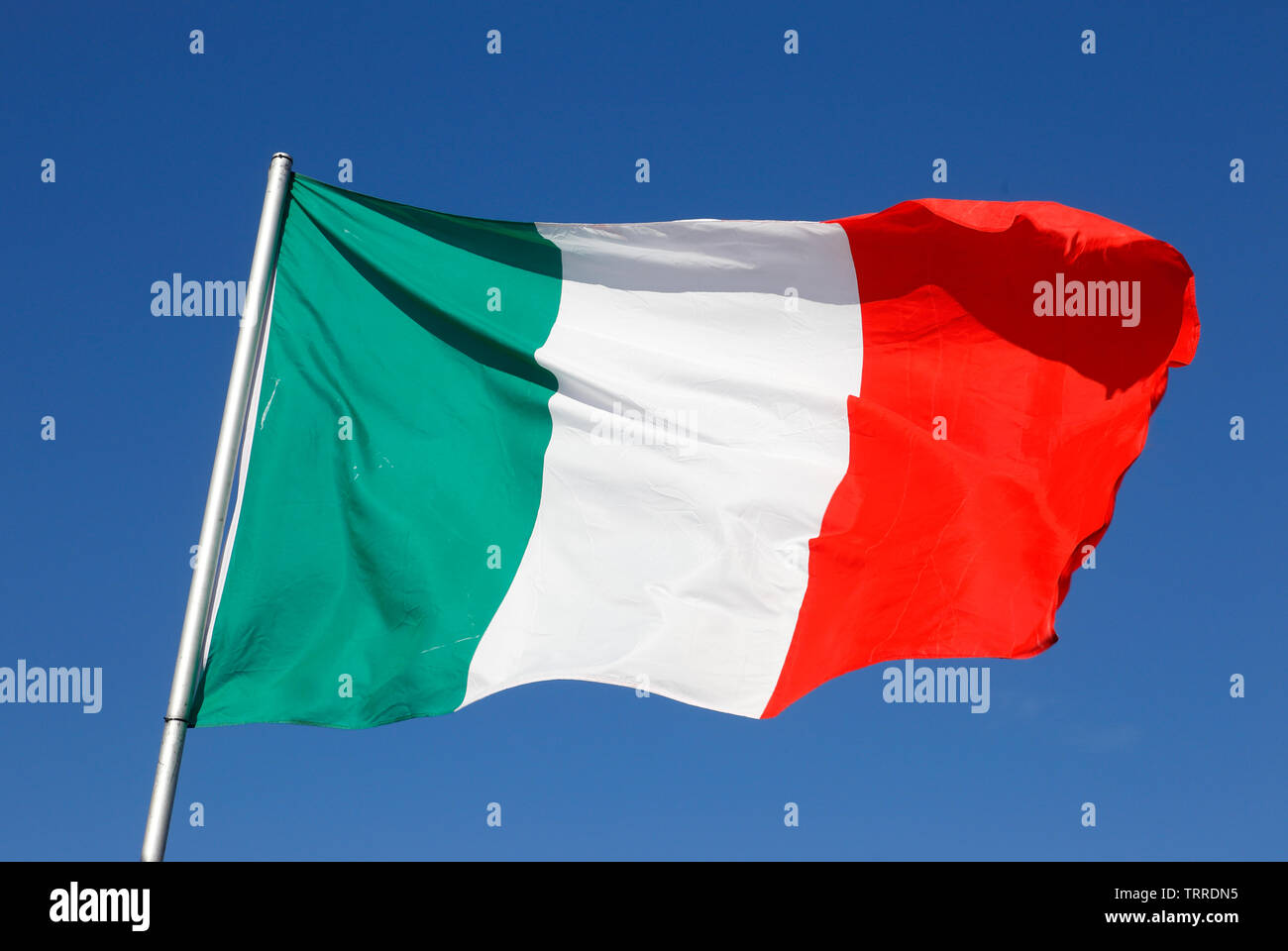 Italian national flag hi-res stock photography and images - Alamy