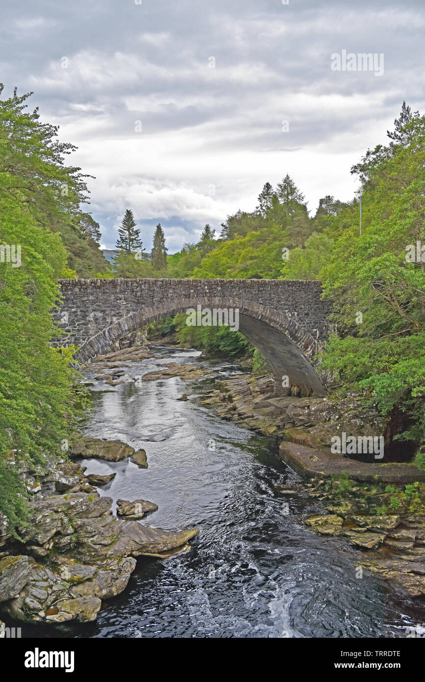 Invermoriston bridge hi-res stock photography and images - Alamy