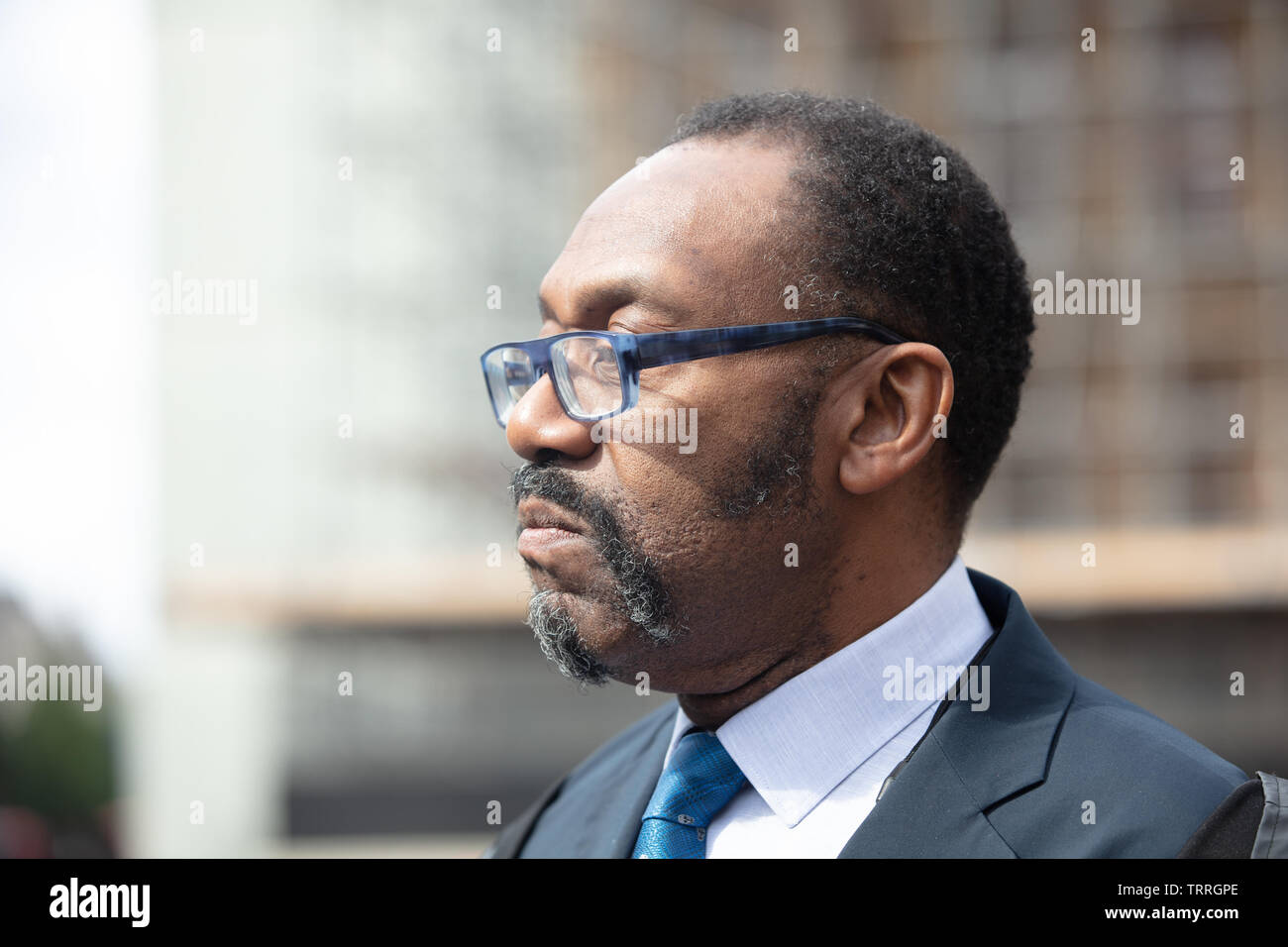 Lenny henry comic relief hi-res stock photography and images - Alamy