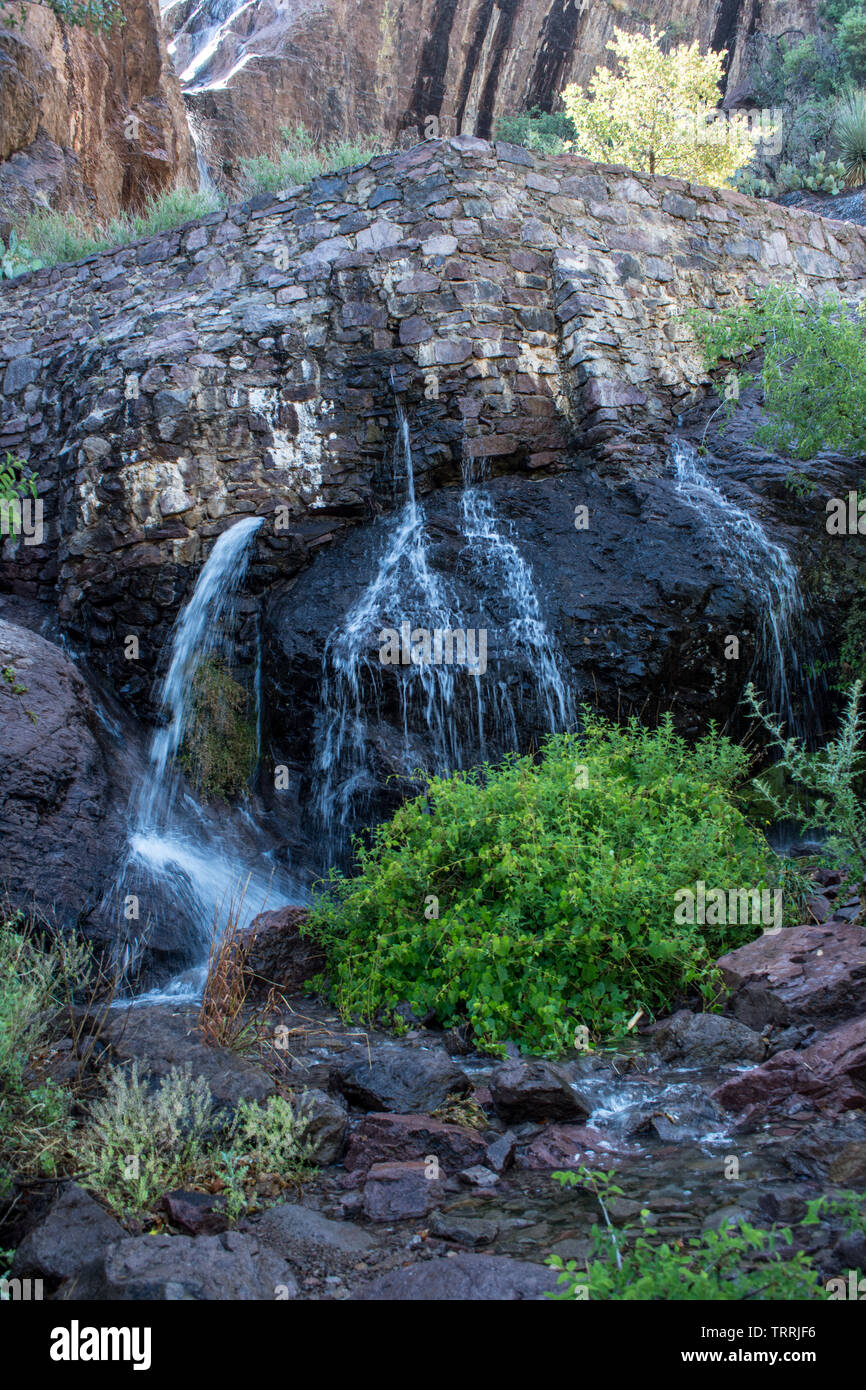 Dripping springs trail hi-res stock photography and images - Alamy