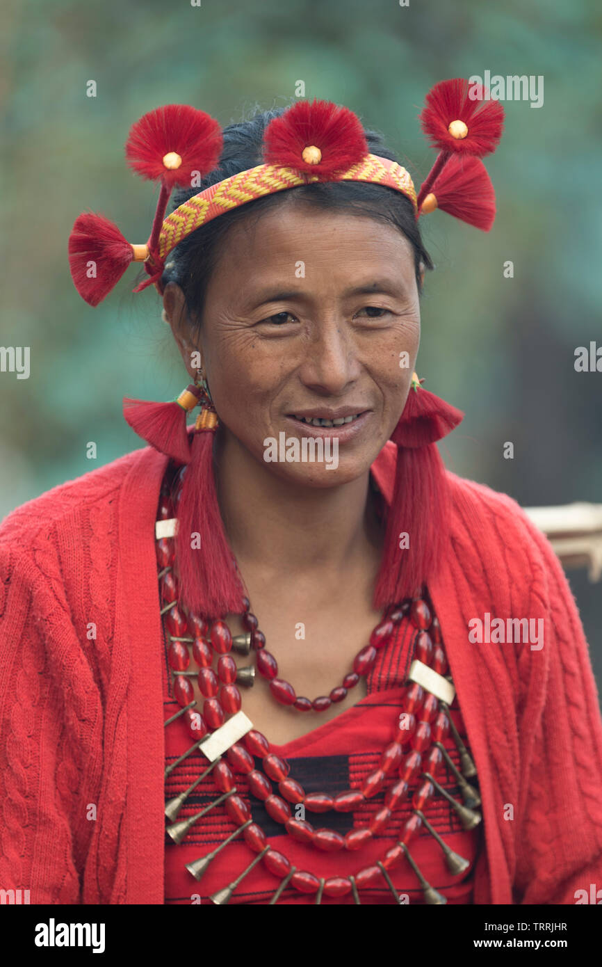 Beautiful naga lady hi-res stock photography and images - Alamy