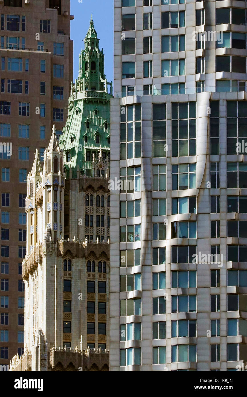 Manhattan pyramid building hi-res stock photography and images - Alamy