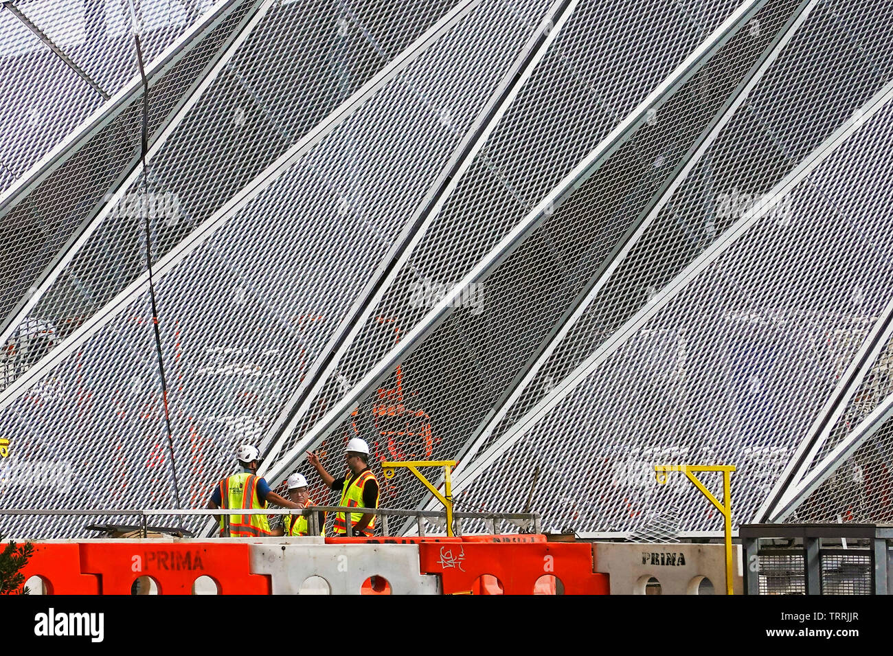 construction workers in Manhattan NYC Stock Photo - Alamy