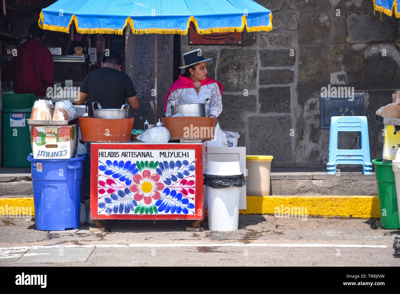 Ice cream vendor peru hi-res stock photography and images - Alamy