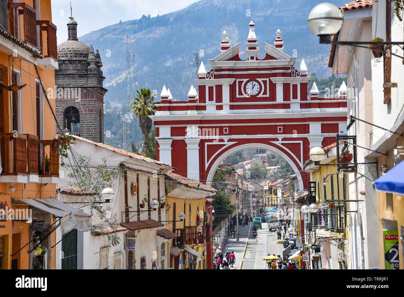The Arch of Triumph in the city of Ayacucho, Peru Stock Photo - Alamy