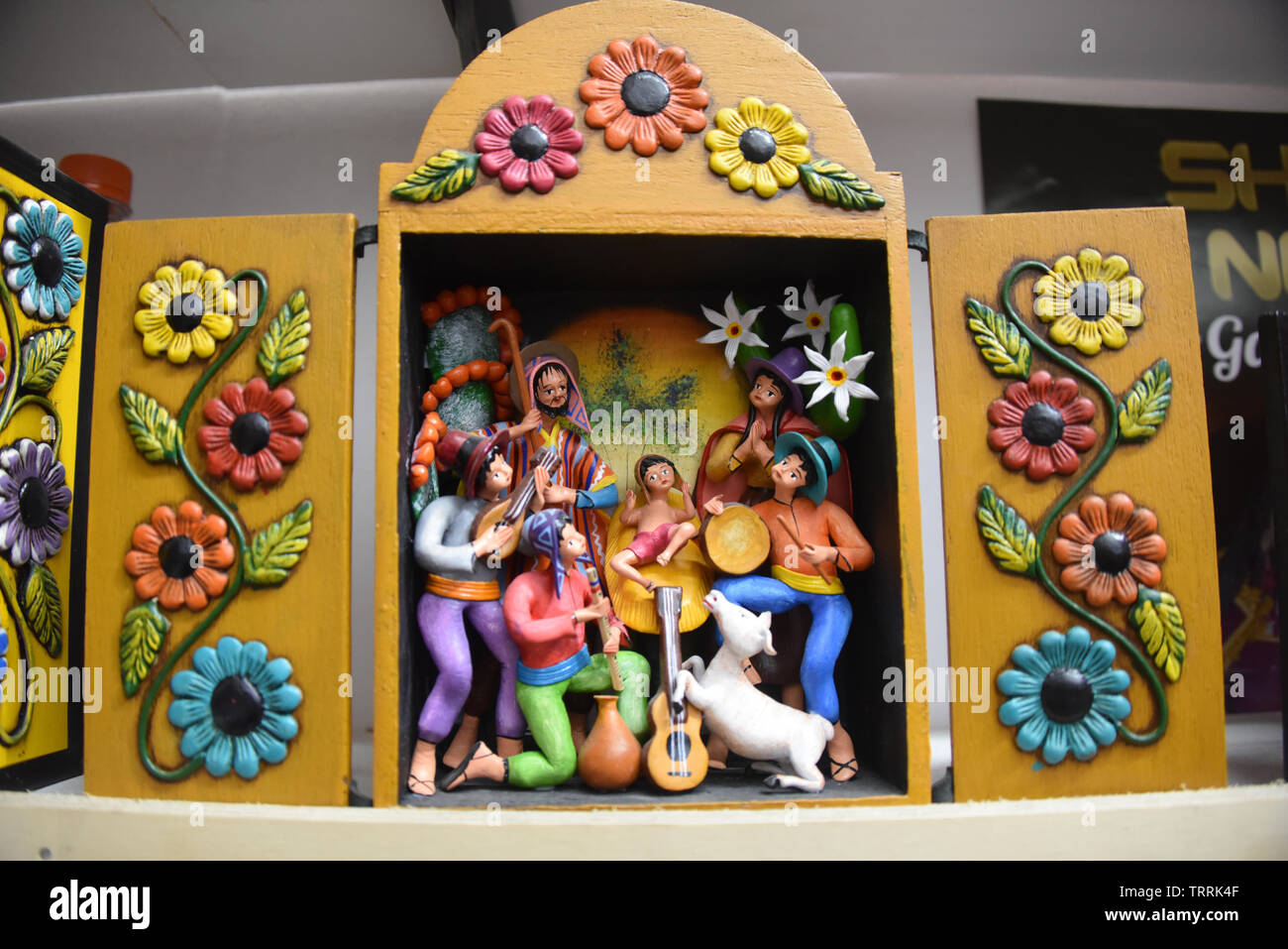 Casa retablo hi-res stock photography and images - Alamy