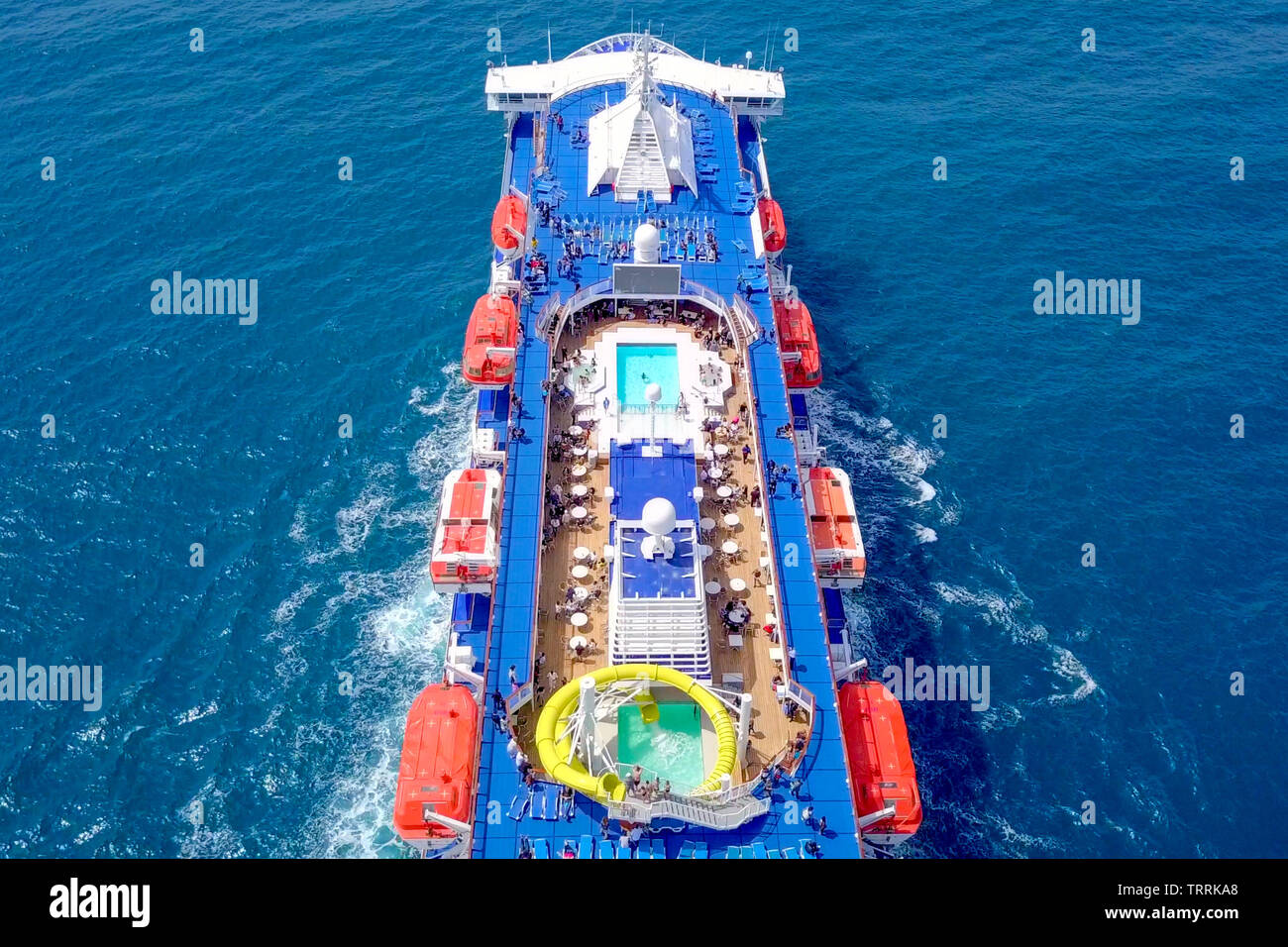 Aerial cruise ship view hi-res stock photography and images - Alamy
