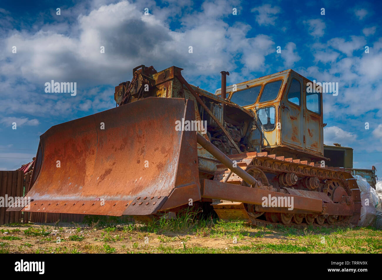 Antique digging machine hi-res stock photography and images - Alamy