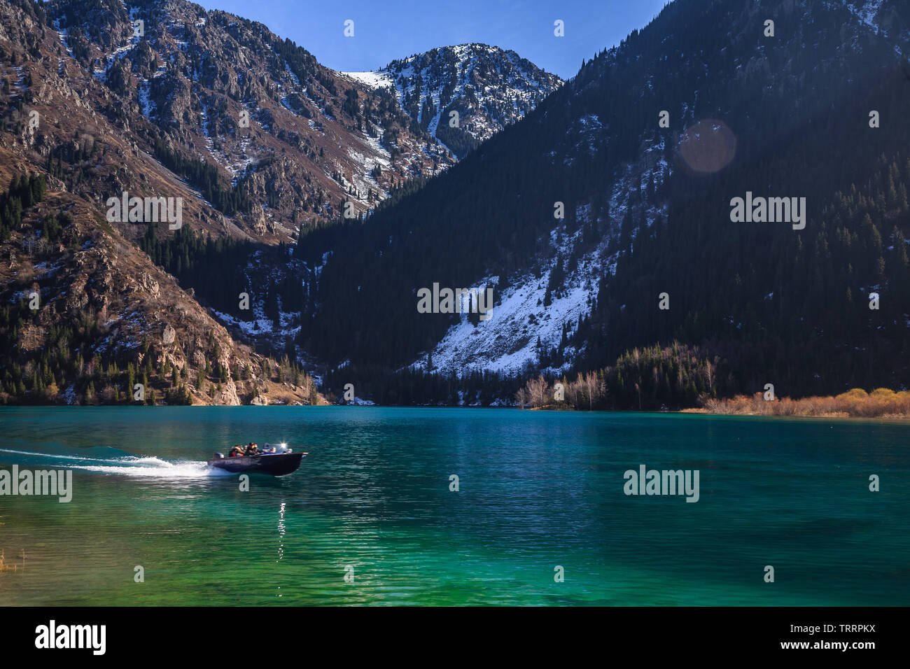 Lake issyk kazakhstan hi-res stock photography and images - Alamy