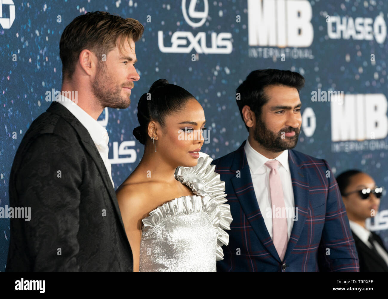 New York, NY - June 11, 2019: Chris Hemsworth in Dolce & Gabbna suit ...