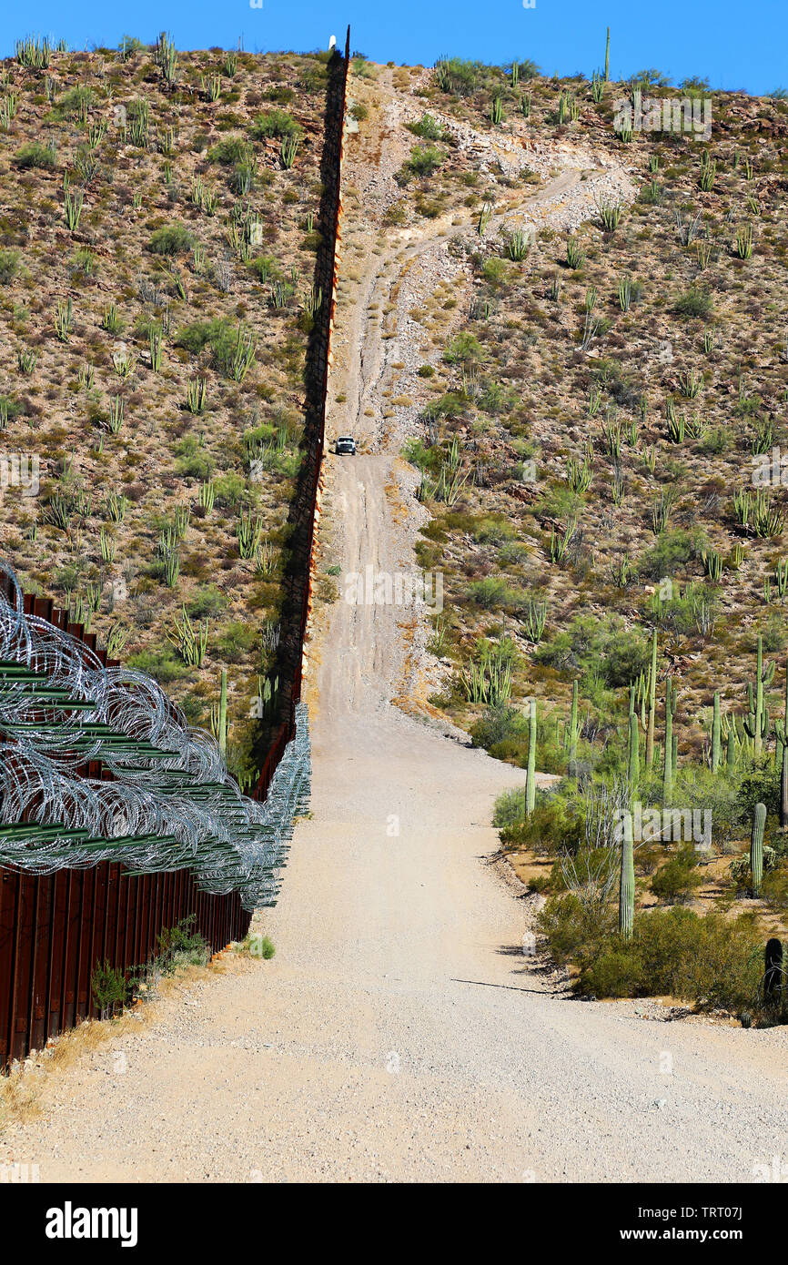 Task force barrier hi-res stock photography and images - Alamy