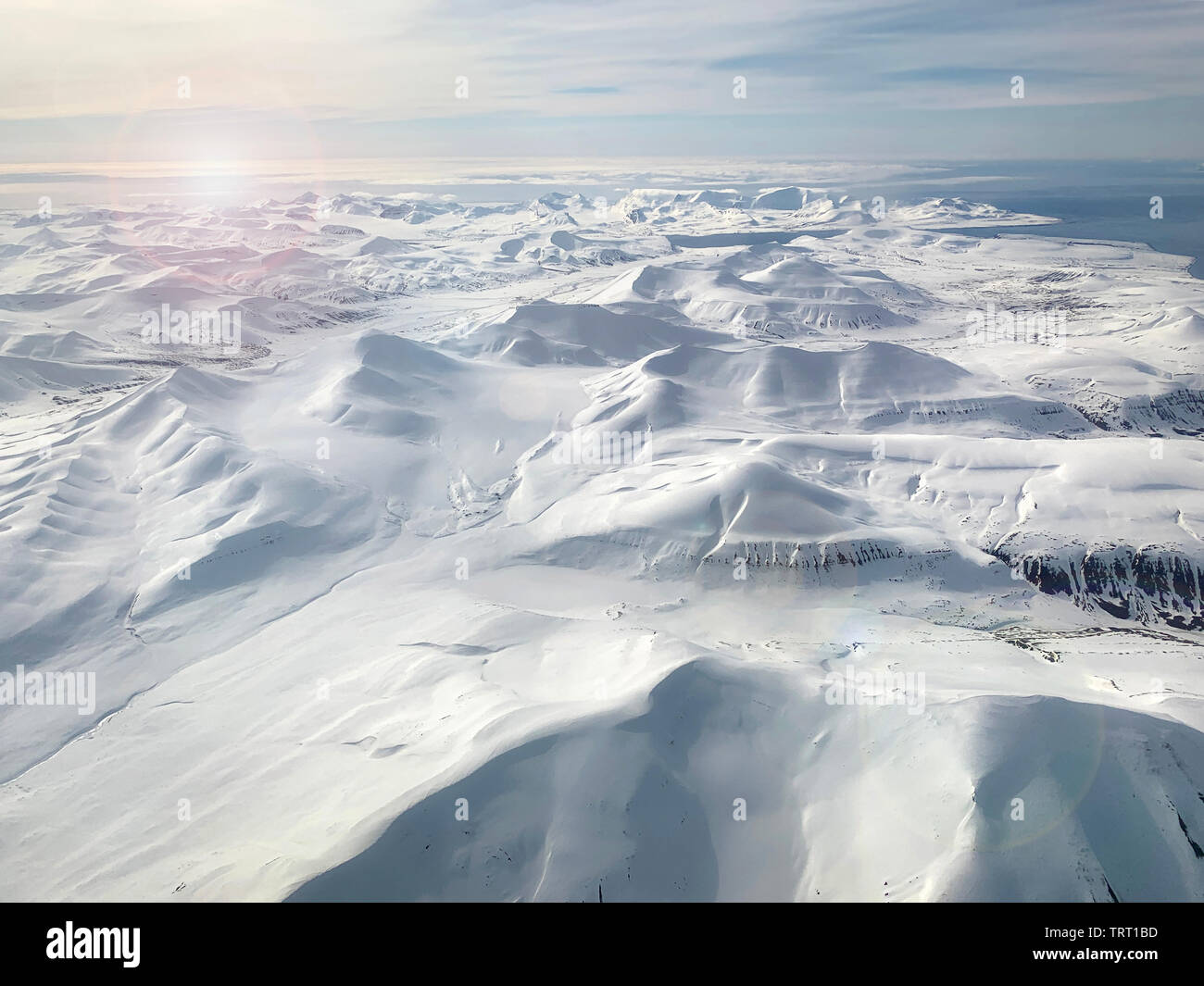 Svalbard aerial glacier hi-res stock photography and images - Alamy