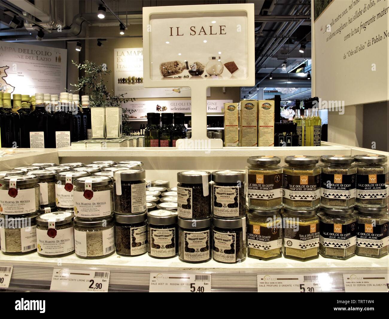 Eatitaly hi-res stock photography and images - Alamy