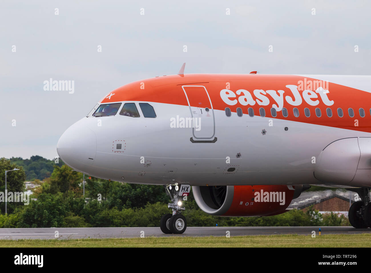 A320neo easyjet hi-res stock photography and images - Alamy