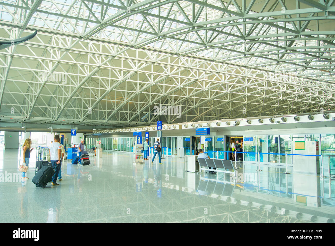 Airport transit hi-res stock photography and images - Alamy