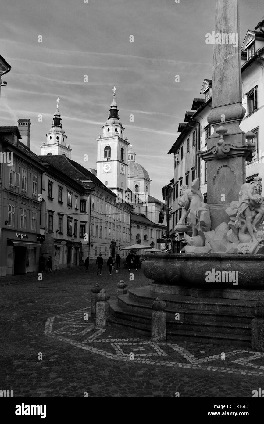 City centre houses Black and White Stock Photos & Images - Alamy
