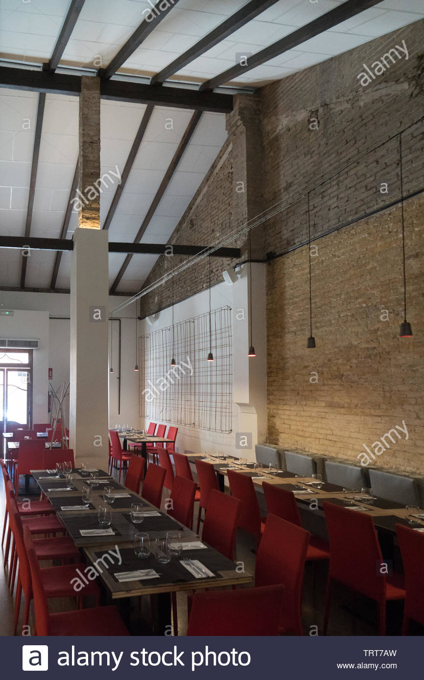 High Ceiling Restaurant High Resolution Stock Photography and Images ...